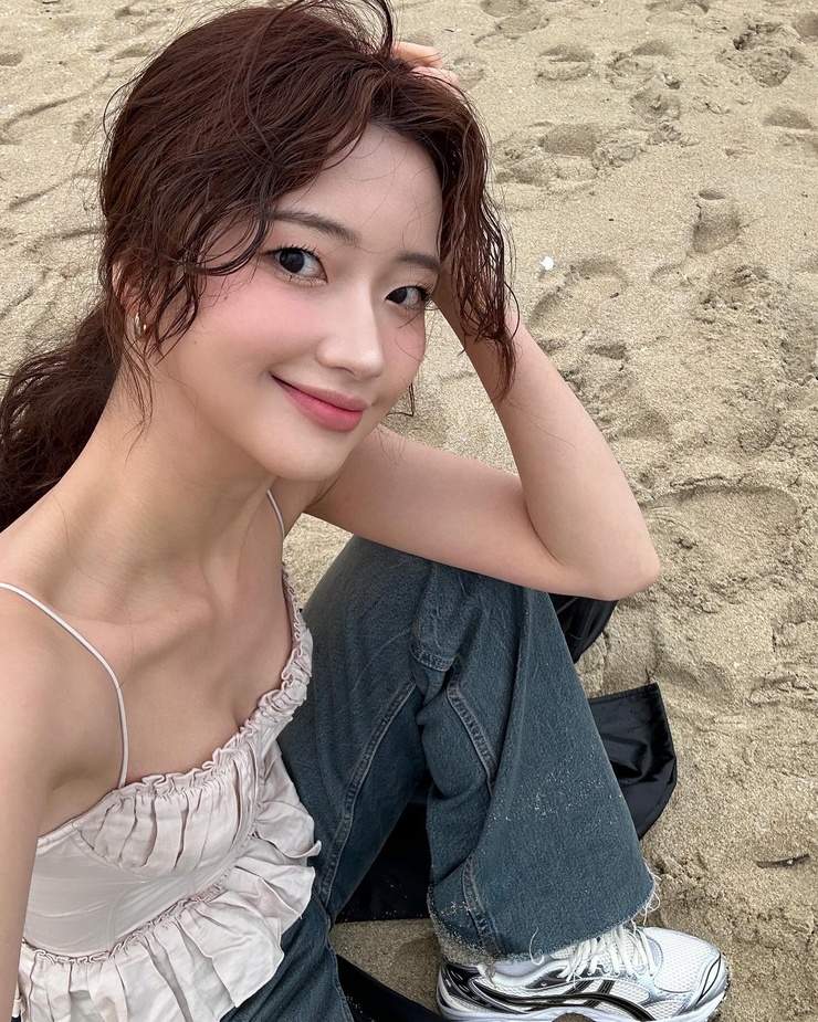 Picture of Ha Jin Park