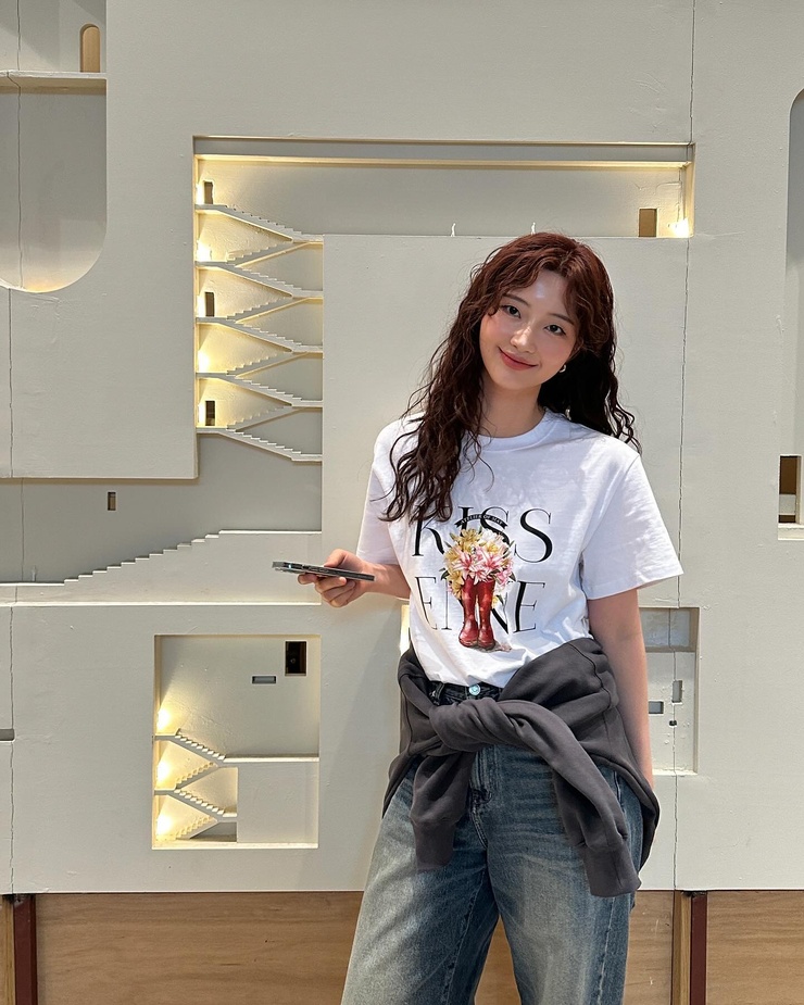 Picture of Ha Jin Park