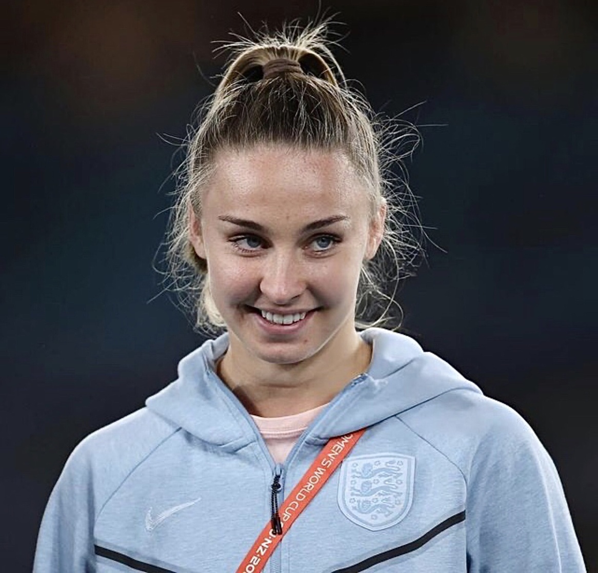 Niamh Charles picture