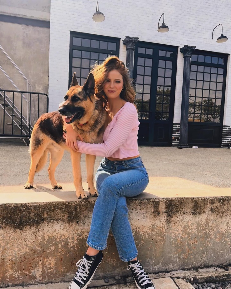 Image of Emily Deyt Aysage