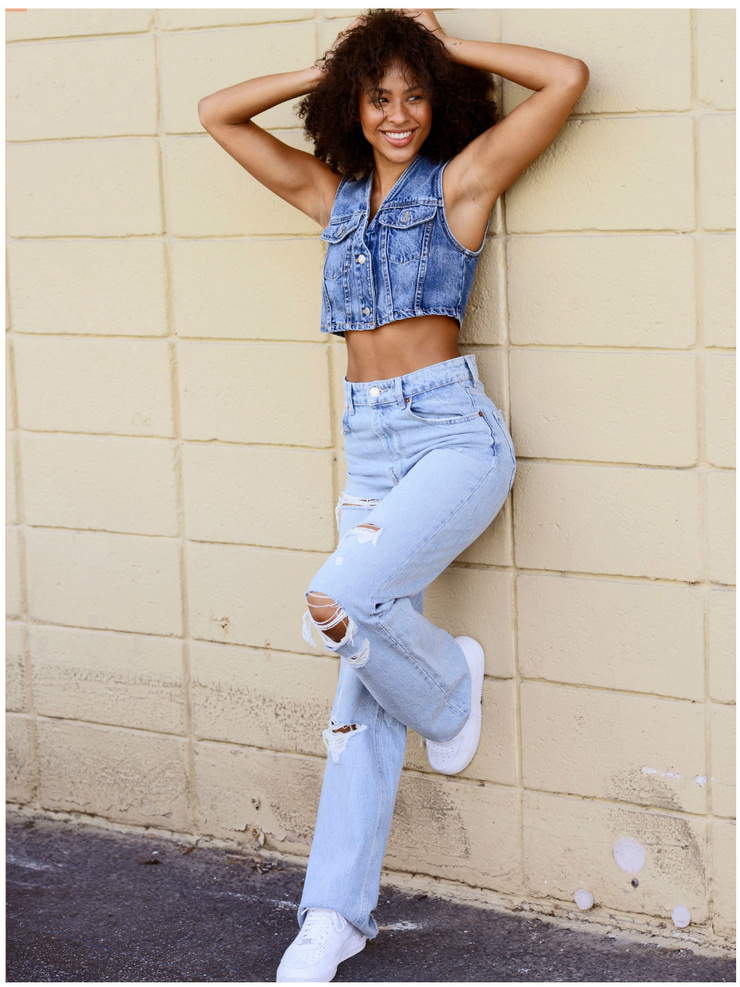 Picture of Mandy Williams