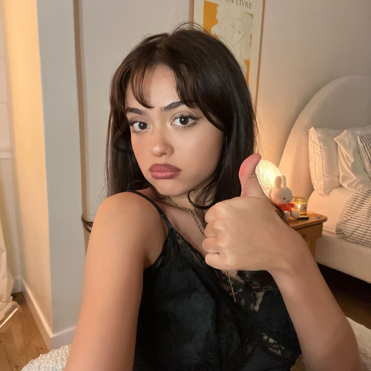 Image of Nailea Devora