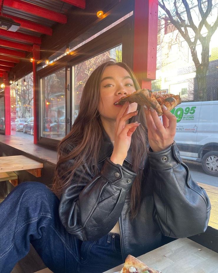 Picture of Alexa Loo