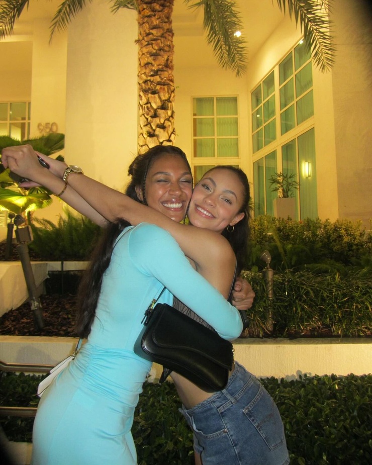 Ashley Tings picture