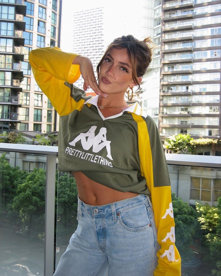 Picture of Isabella Procida