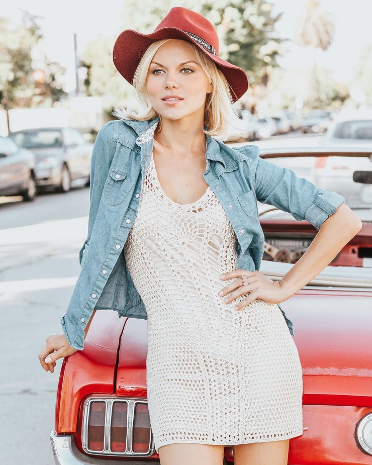 Picture of Anya Monzikova