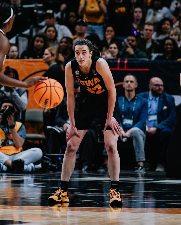 Picture of Caitlin Clark (ii)