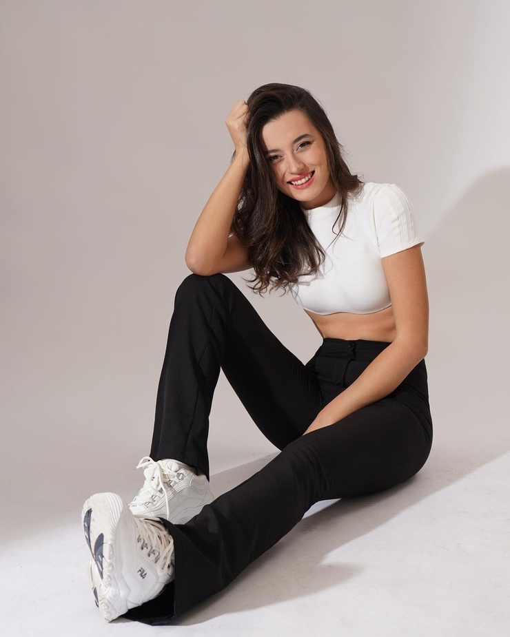 Picture of Cemrenaz Turhan