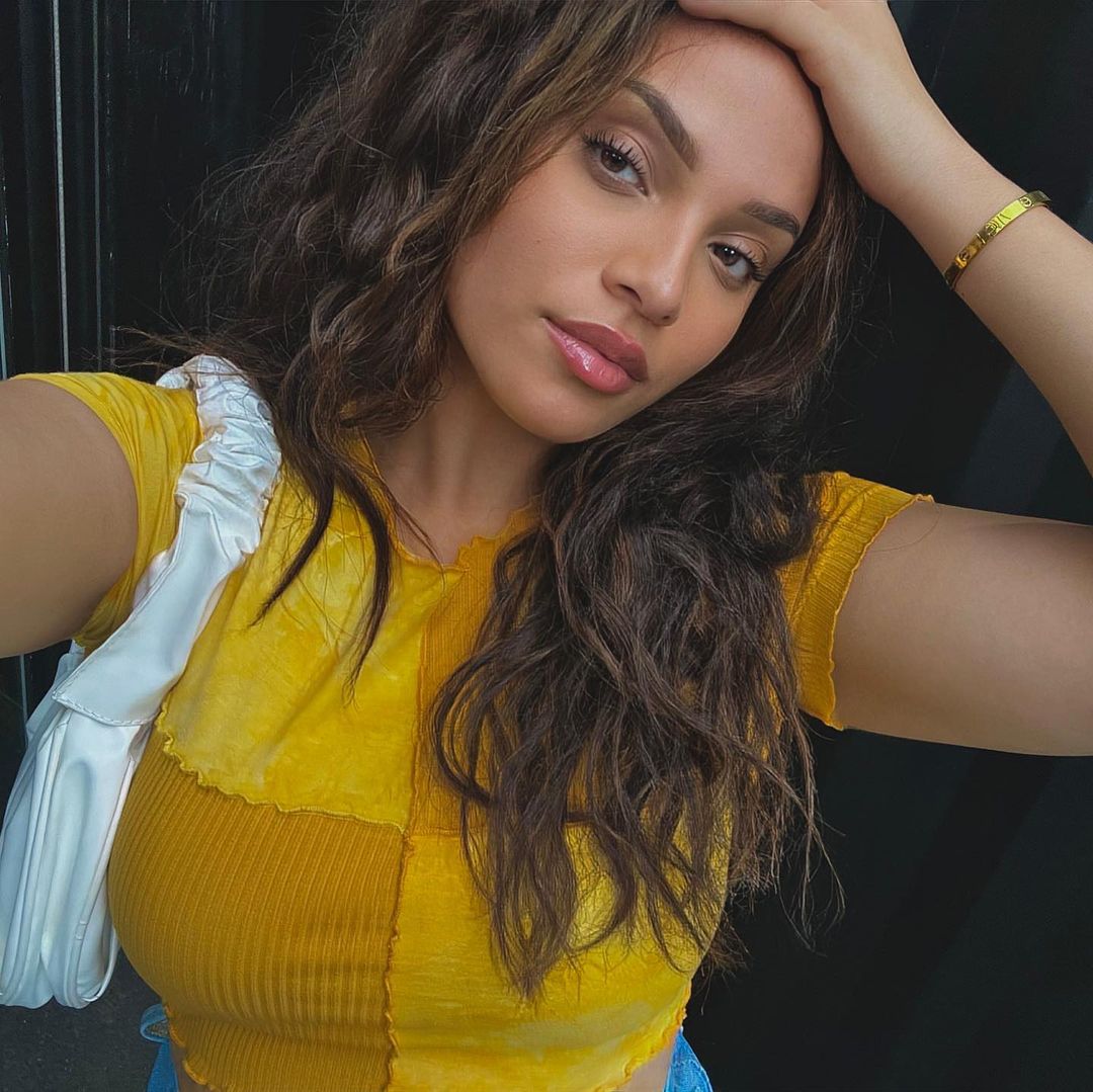 Diliana Maria picture