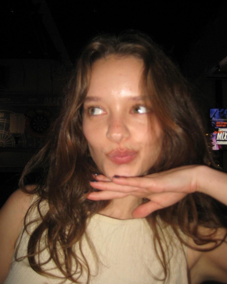 Olivia-Mai Barrett picture