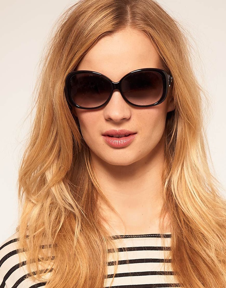 Picture of Sarah Louise