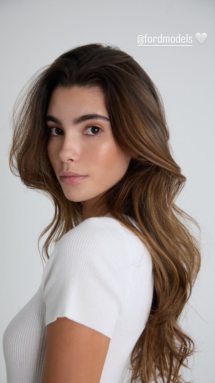 Picture of Cindy Mello