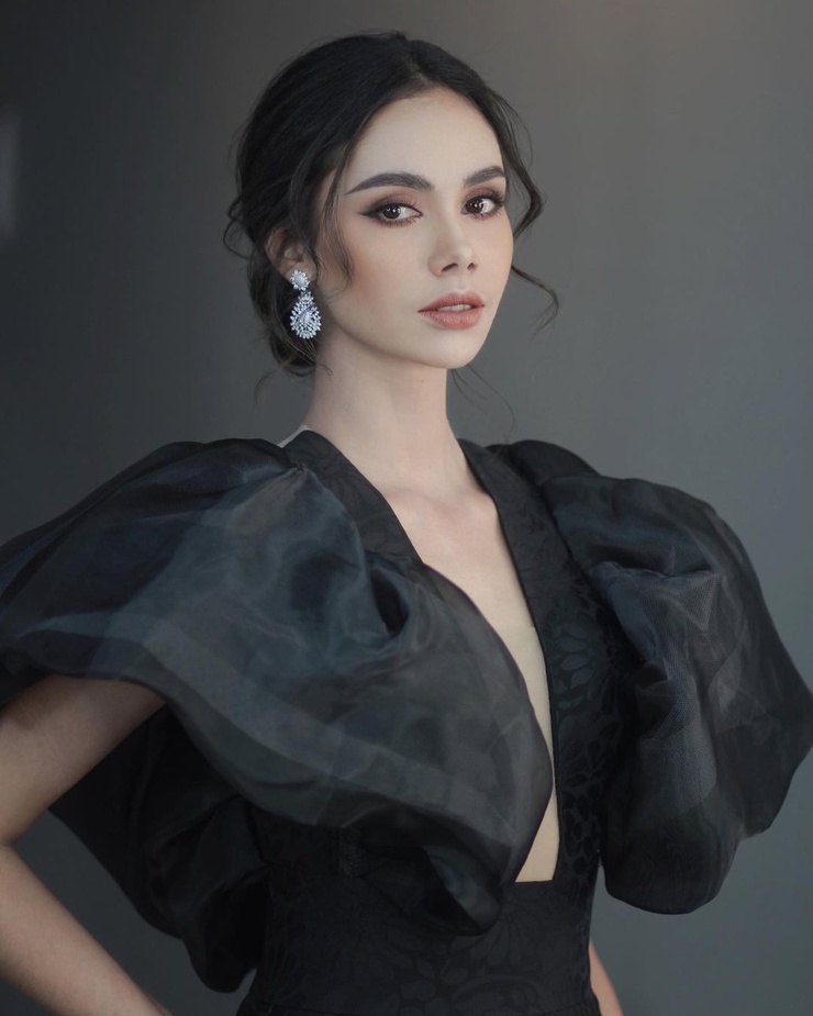 Picture of Manita Hang