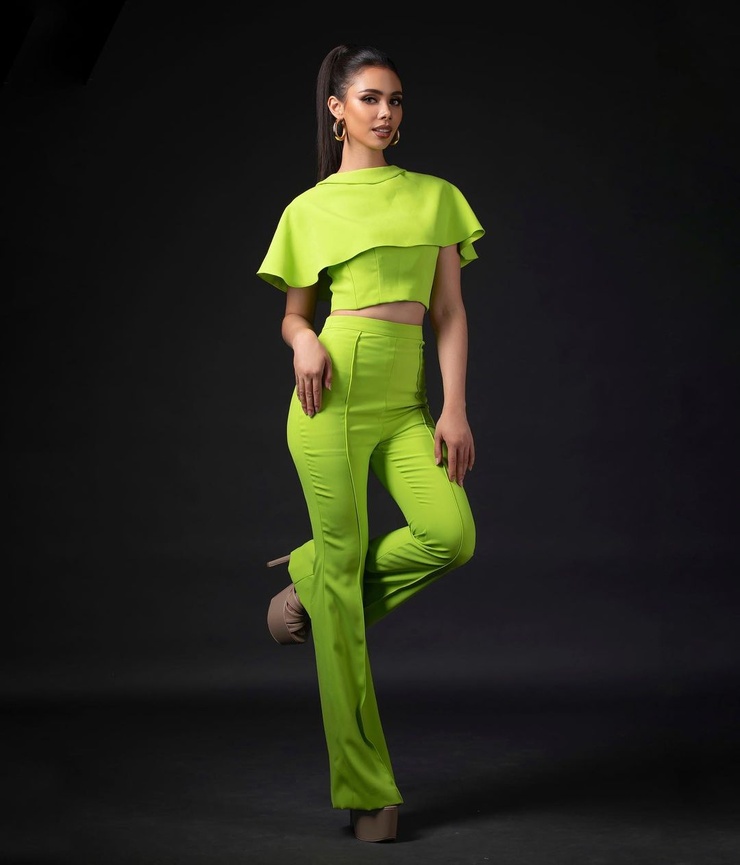 Picture of Manita Hang