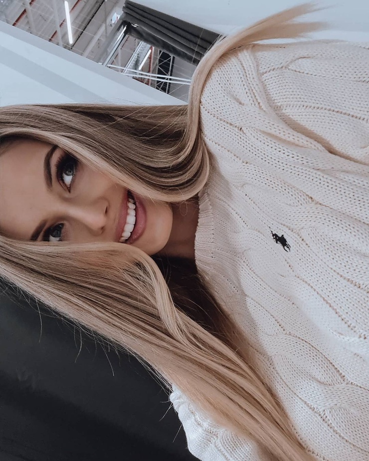 karolina Malina image