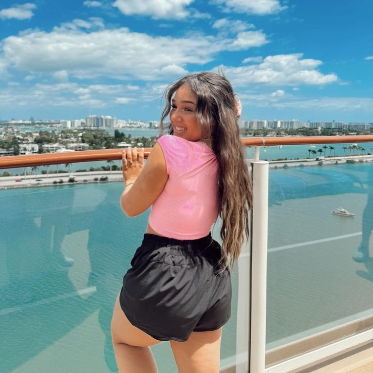 Picture of Corinne Joy