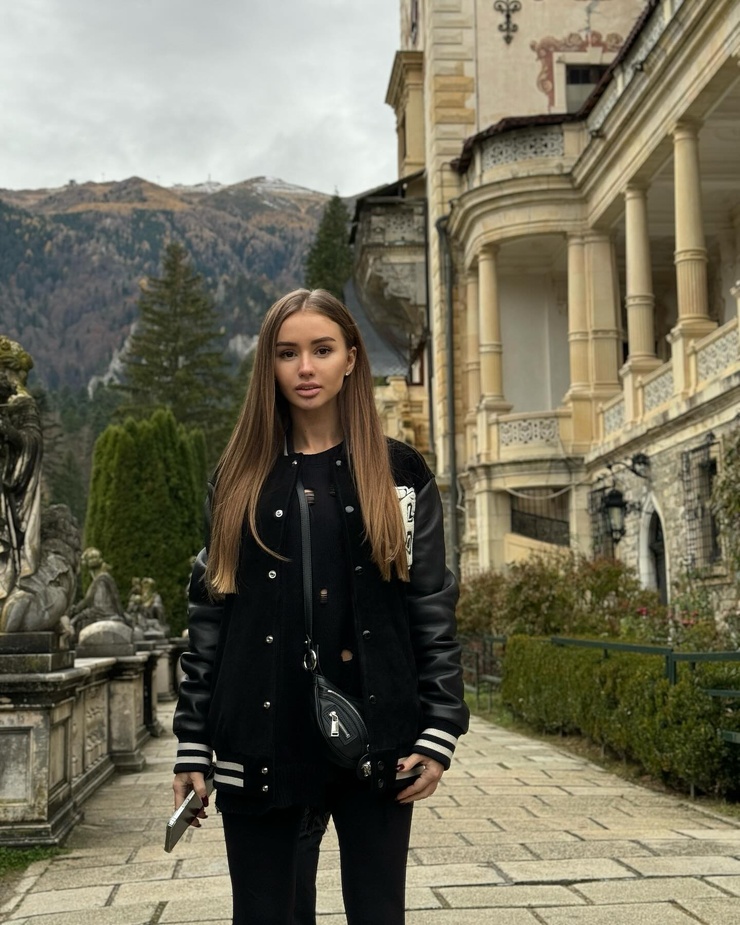 Valenti Vitell image