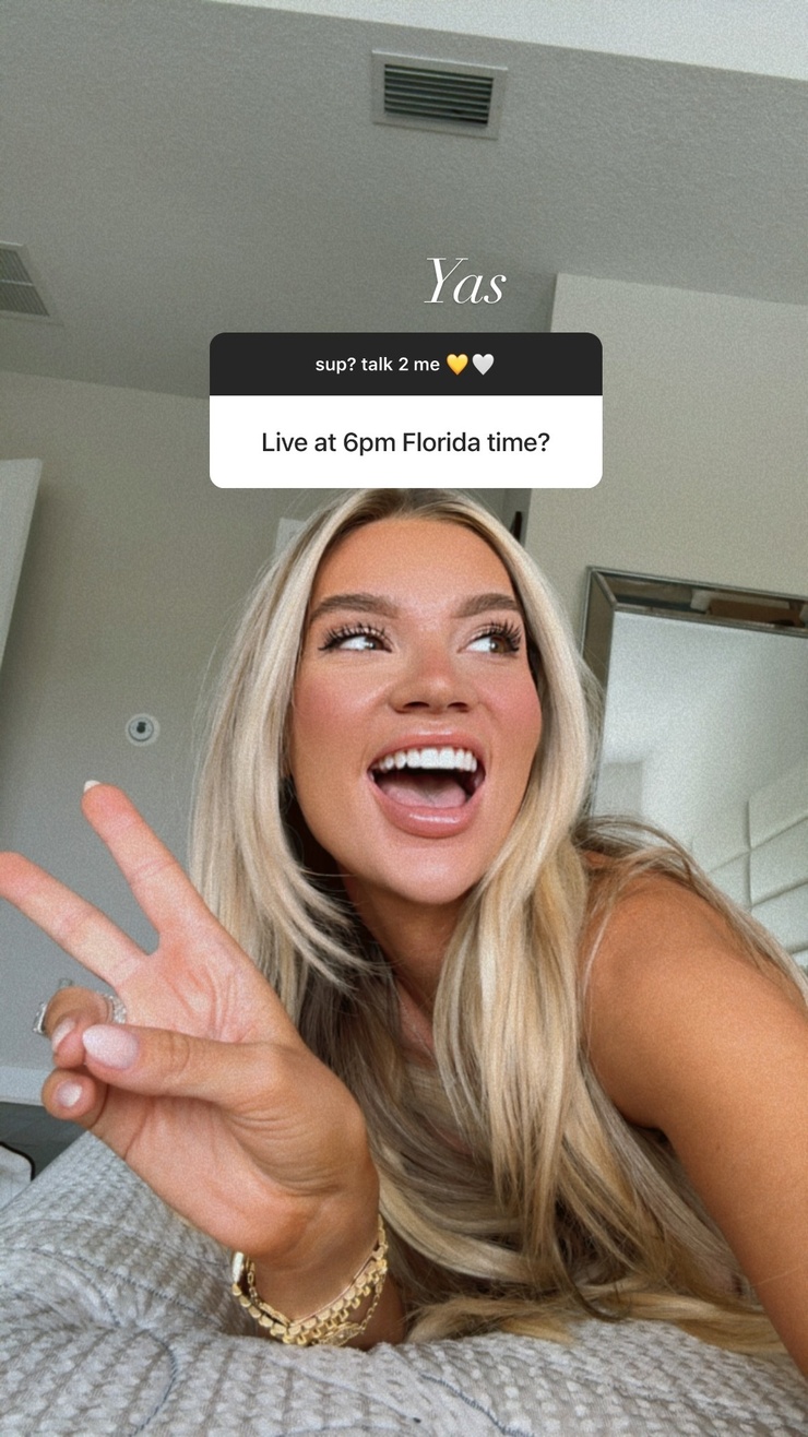 Picture of Alexa Collins