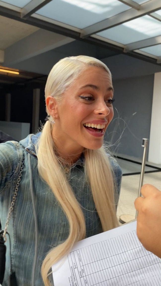 Martina Stoessel image