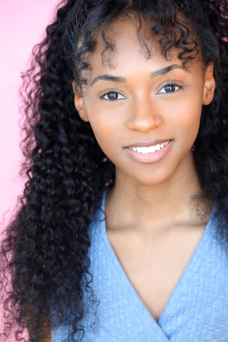 Picture of Laila Drew