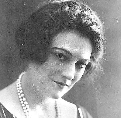 Picture of Ève Francis