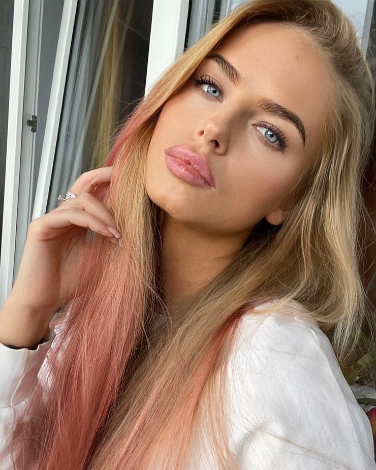 Image of Polina Tsarenkova