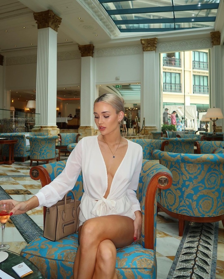 Melanie Britton picture