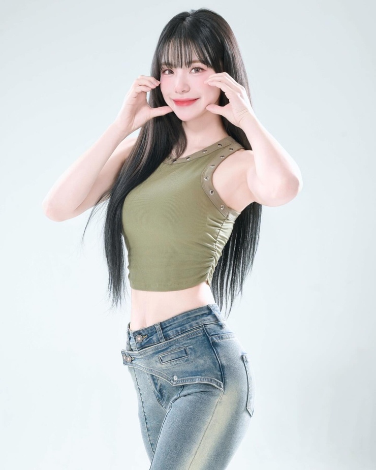 Picture of Lee Da Hye (이다혜)