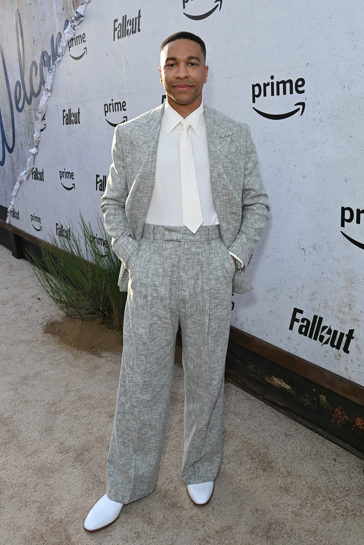 Picture of Aaron Moten