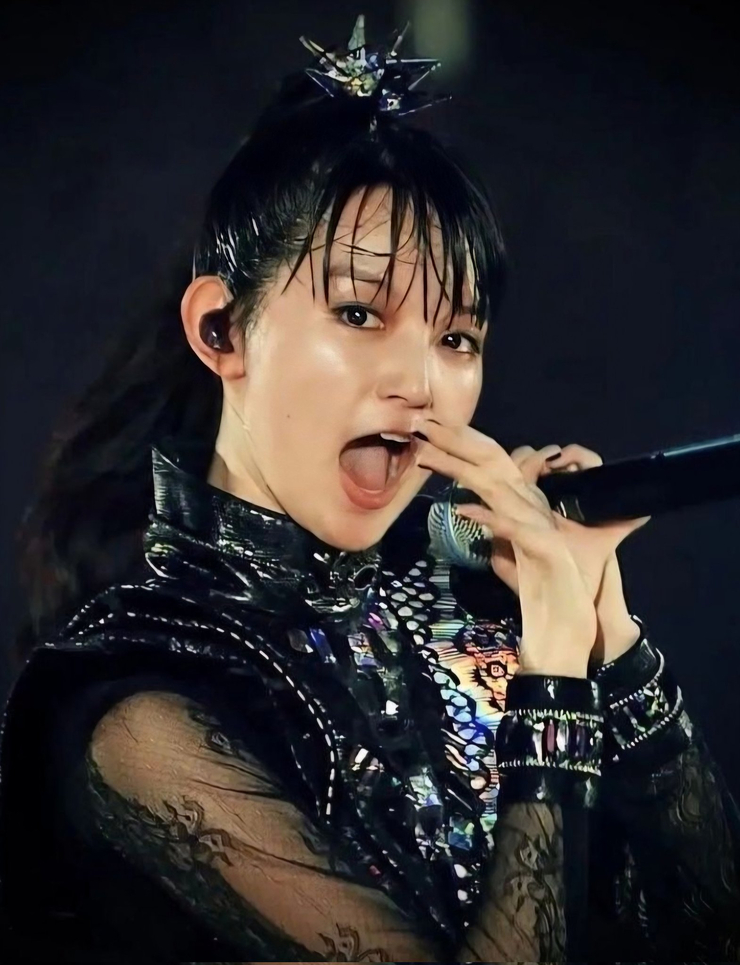 Picture of Suzuka Nakamoto