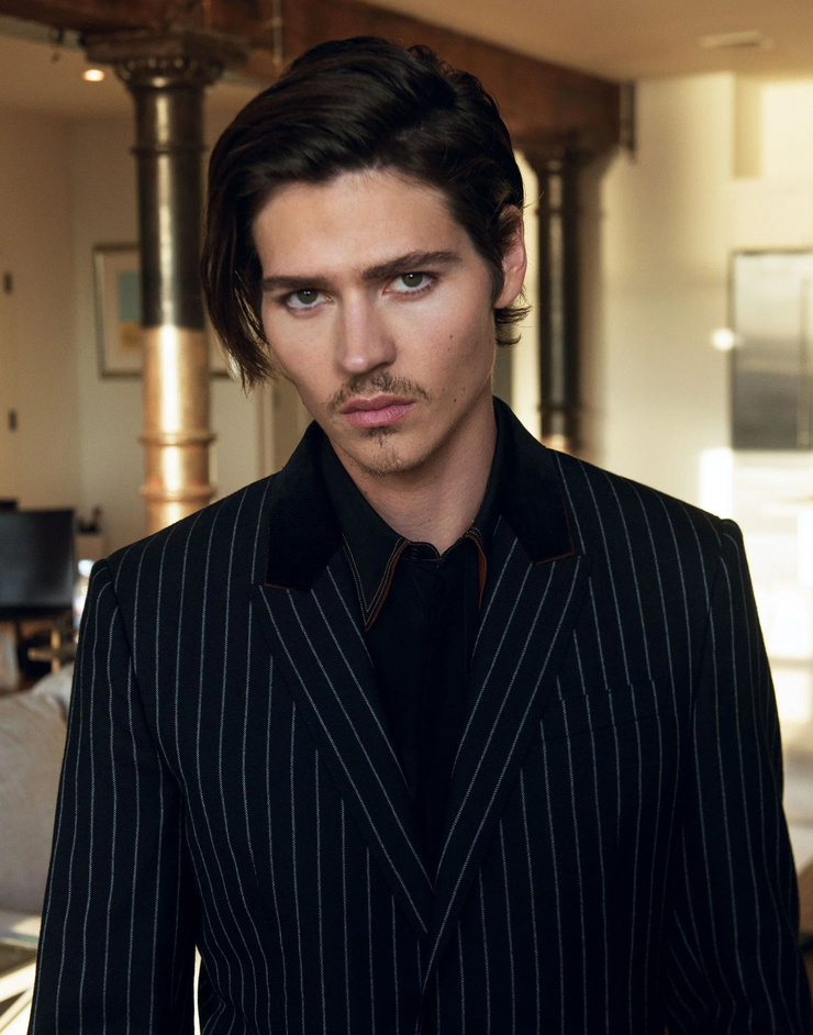 Picture of William Peltz