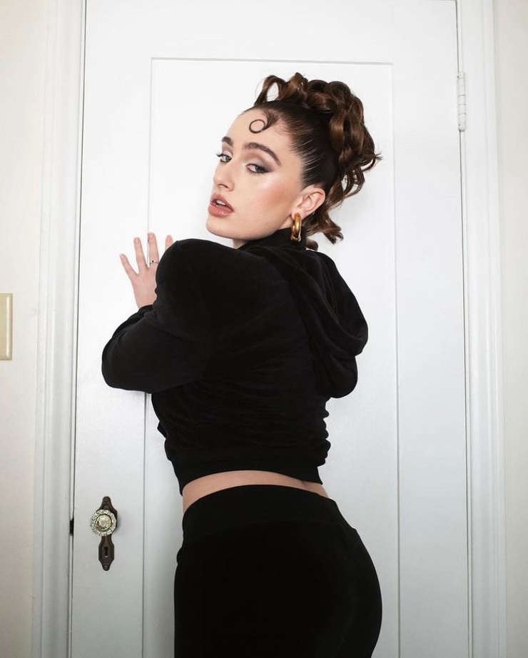 Picture of Rachel Sennott