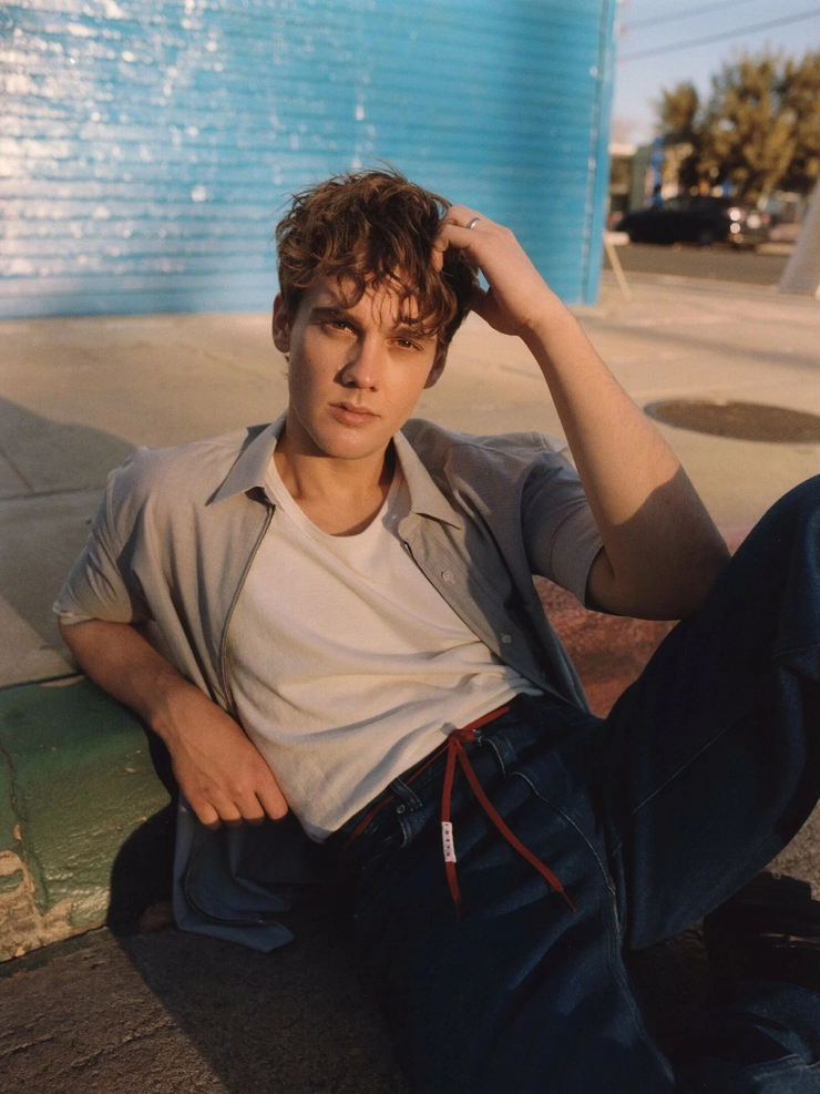 Picture of Hunter Doohan