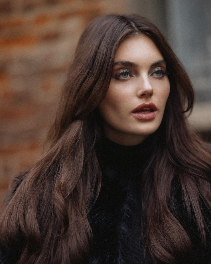 Picture of Celine Bethmann