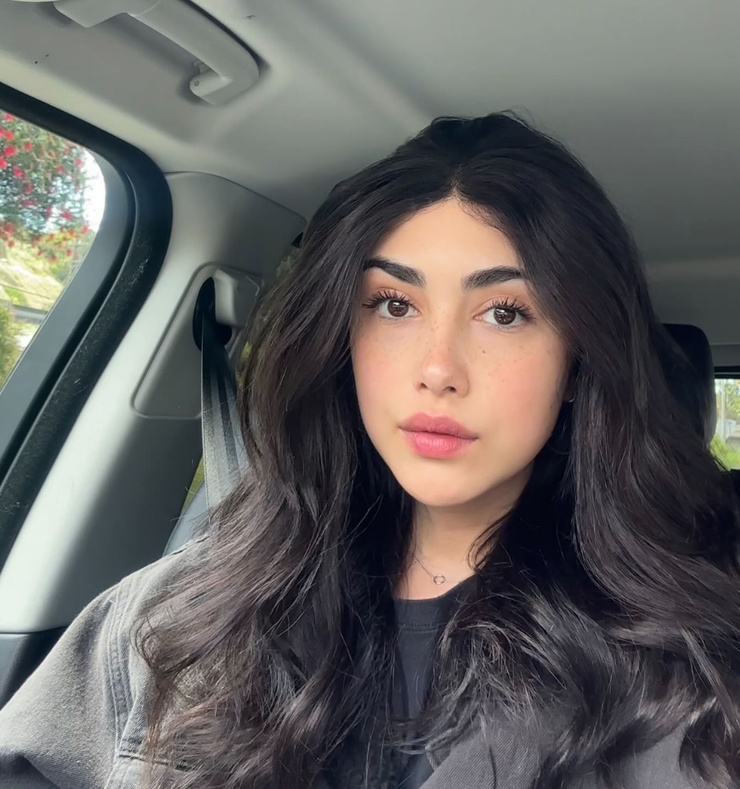 Picture of Alexa Mansour