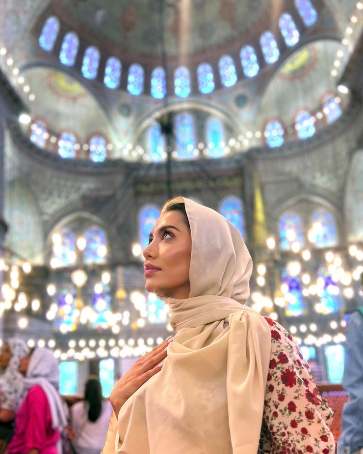 Picture of Bahara Golestani