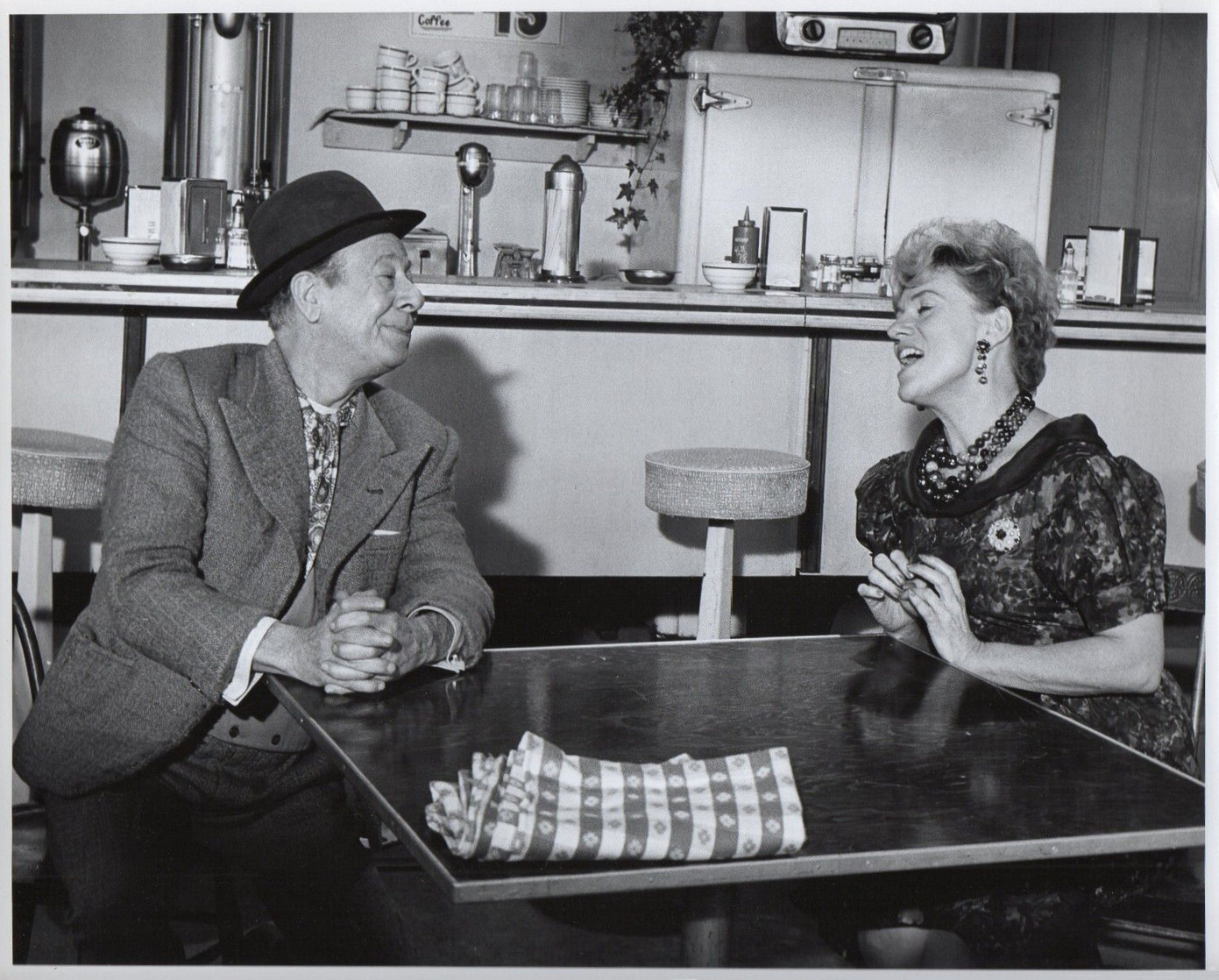Bert Lahr, Jan Miner