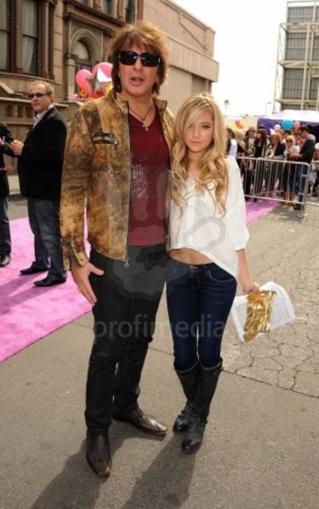 Image of Ava Sambora