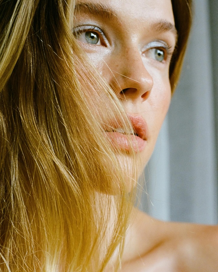 Picture of Victoria Lee