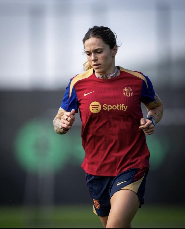 Picture of Mapi León