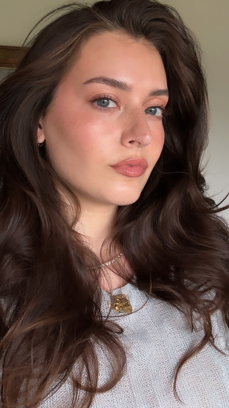 Jessica Clements image