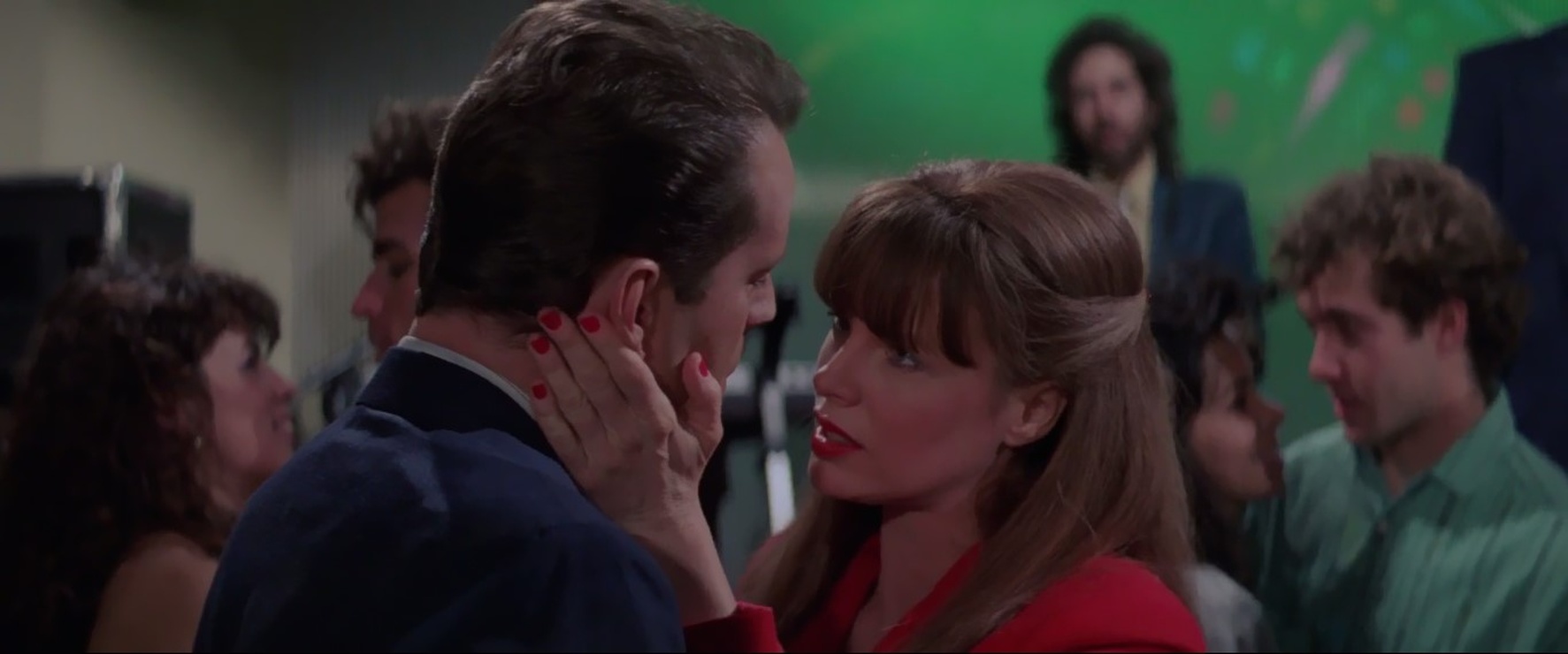 Bruce Willis and Kim Basinger