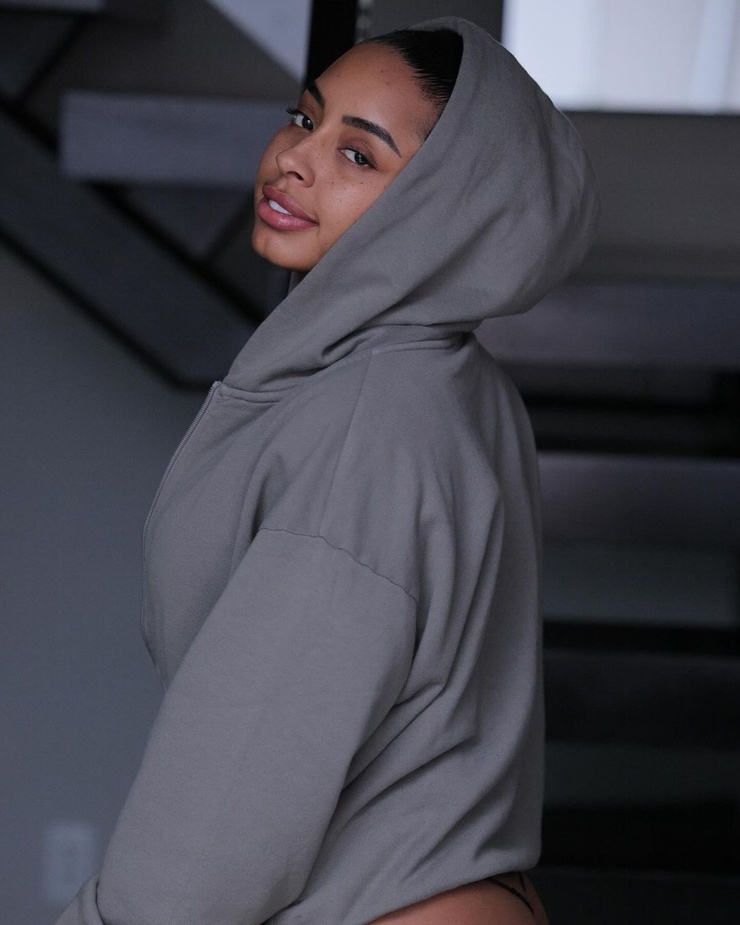 Qimmah Russo picture