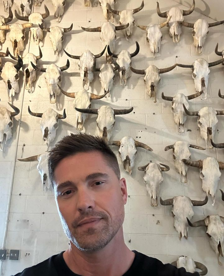 Picture of Eric Winter