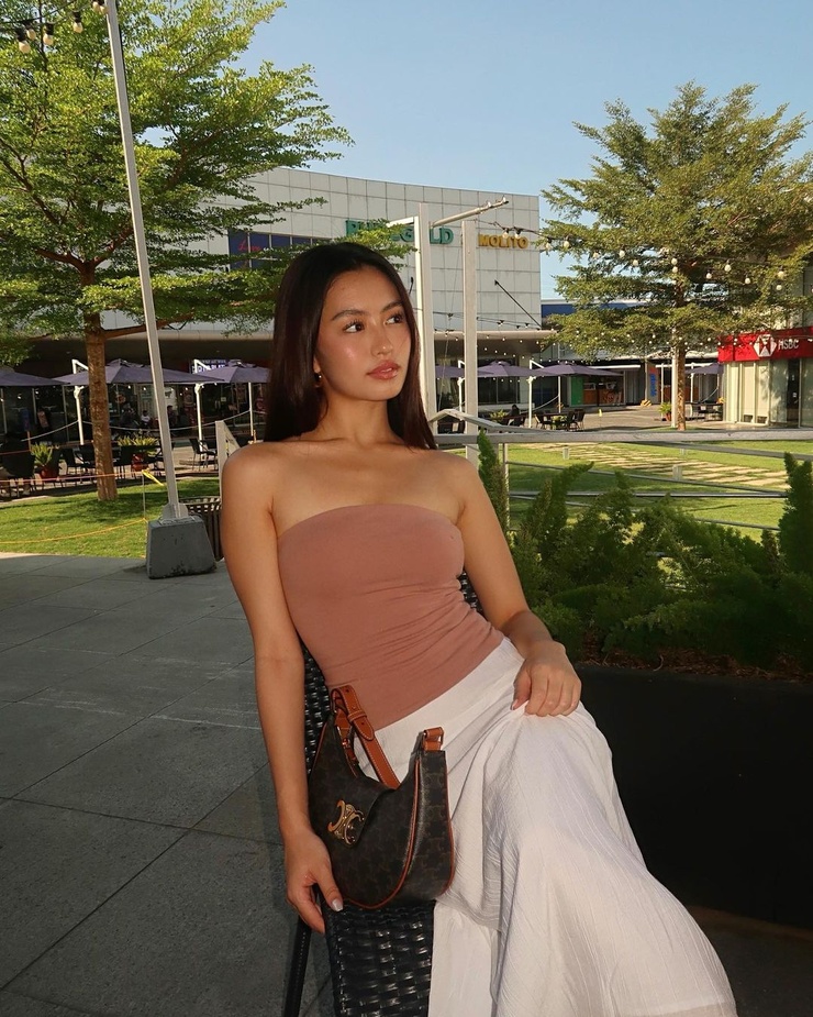 Picture of Ashley Del Mundo