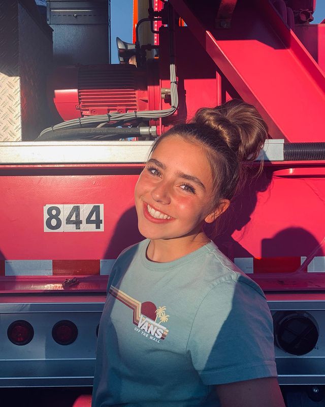 Image of Avia Colette Butler