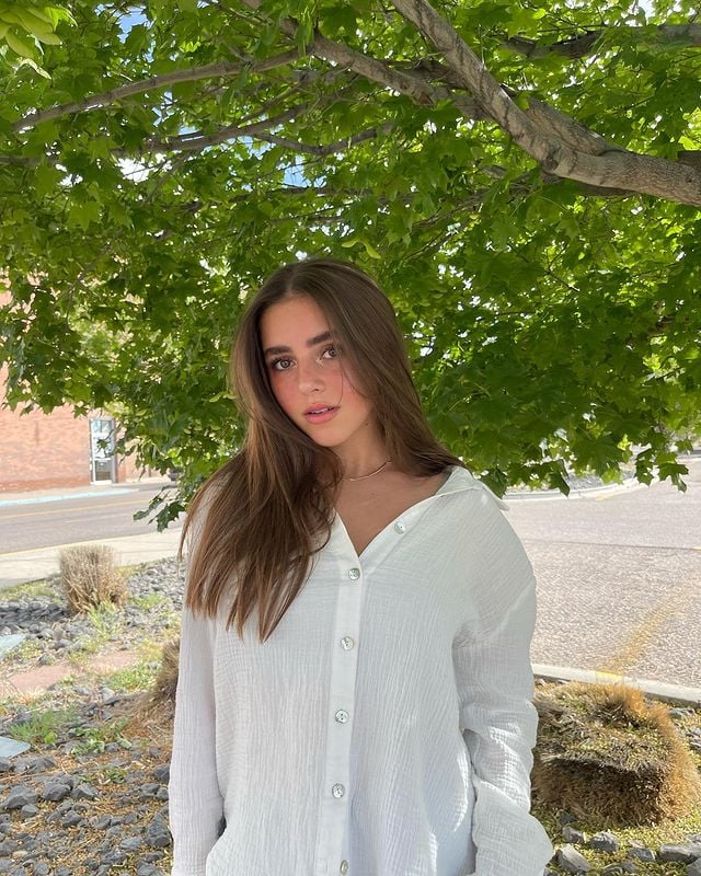 Picture of Avia Colette Butler