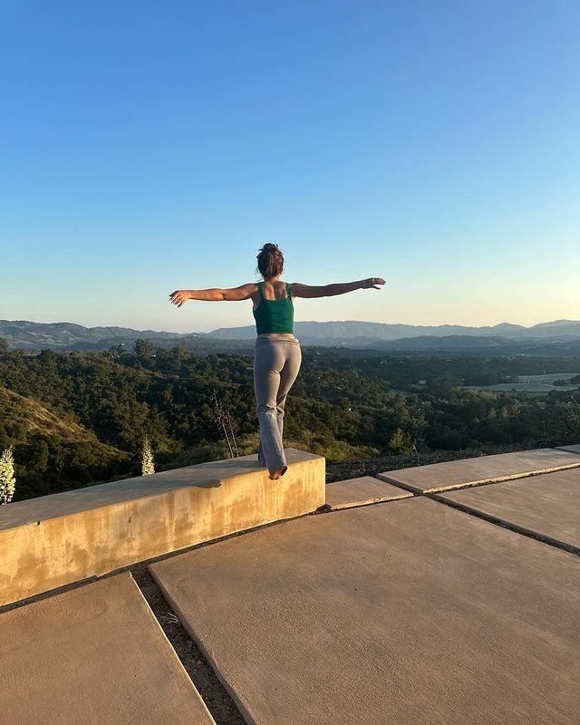 Picture of Avia Colette Butler