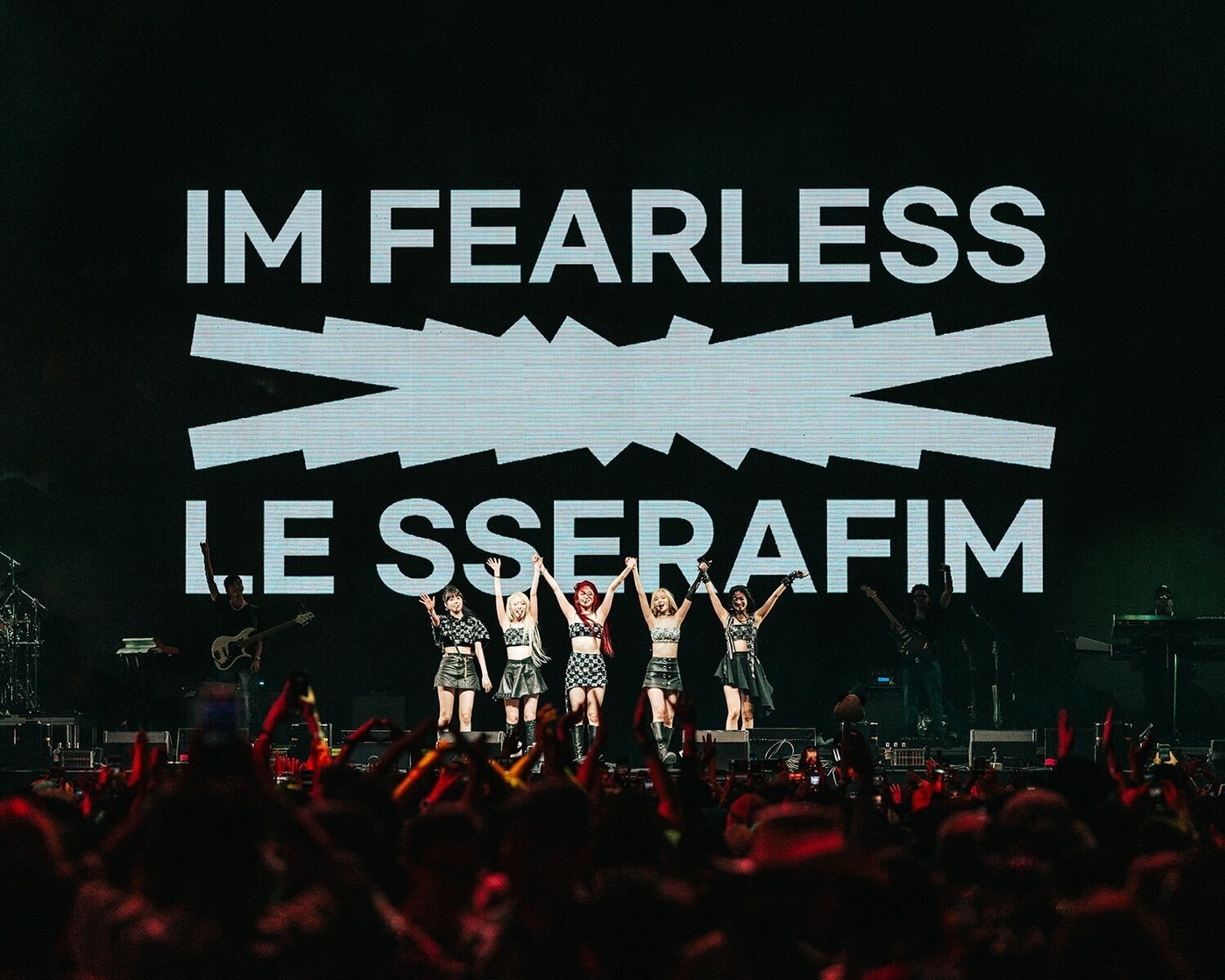 Picture of LE SSERAFIM