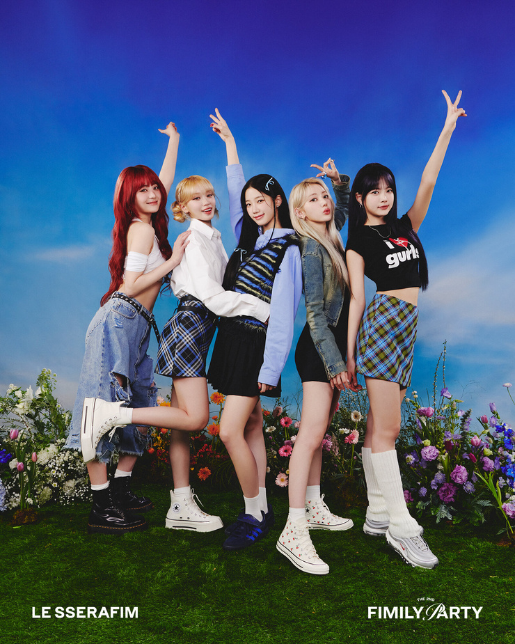 Picture of LE SSERAFIM